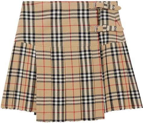 Burberry Vintage Check Kilt Shopstyle Outerwear