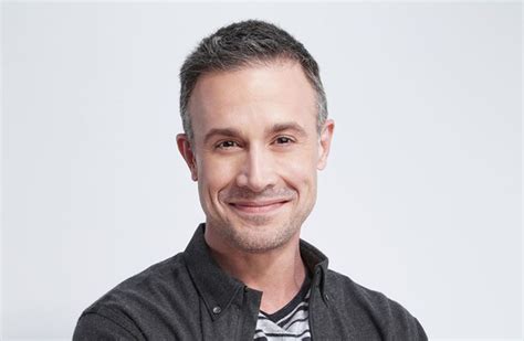 Freddie Prinze Jr Joins Punky Brewster Pilot For Nbcus Peacock Streamer