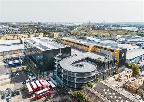 Edificio Industrial Sostenible