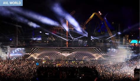 Unite Forever Cameo Helps Tomorrowland Shine Again After Major Fire