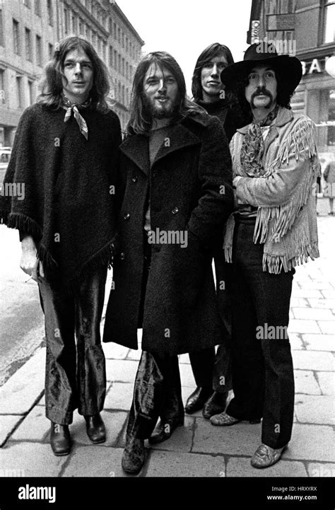 Pink Floyd British Rock Band On European Tour 1968syd Barrettnick