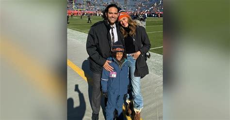 Who Is Mark Sanchezs Wife Meet Perry Mattfeld