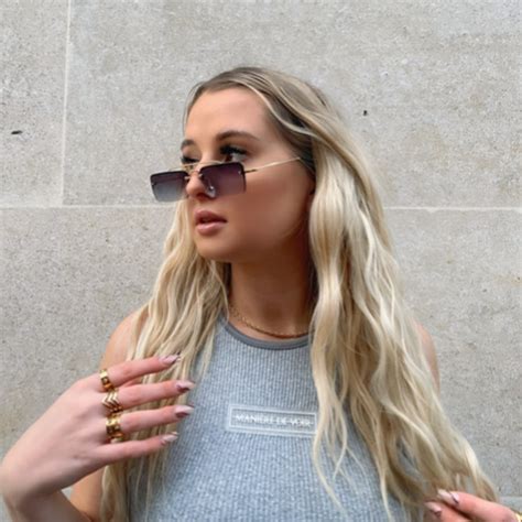 Amelia Bowskill Youtube