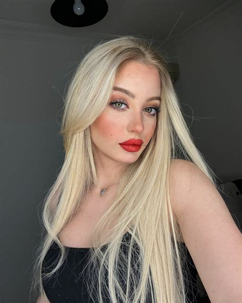 Damla Yaşar Damllabie • Instagram Photos And Videos