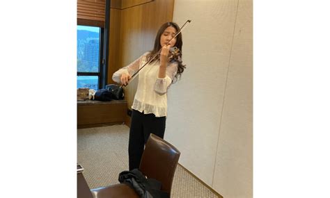 K Violinist Han Soojin Music Is Healing And Hope Asdaf News