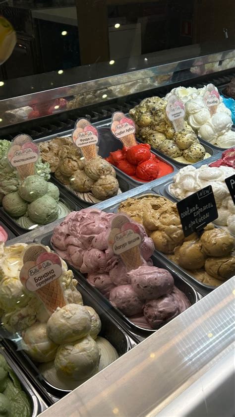 Шарики мороженого, эстетичная витрина, сладости в 2025 г | Магазины ...