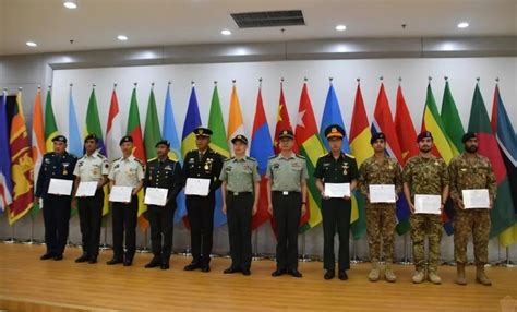 Perwira Muda Yonif 751 Vjs Berhasil Menduduki Peringkat Pertama Dalam Kursus Sniper Di Tiongkok