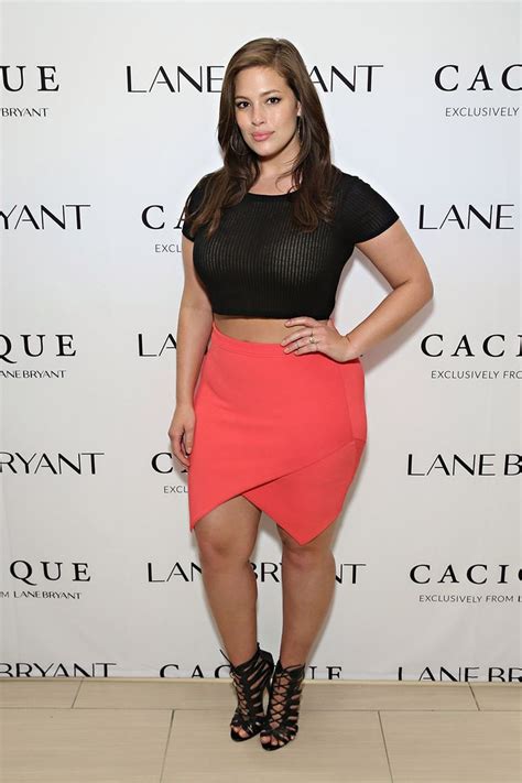5 Style Lessons We Learned From Ashley Graham That Work On Every Figure