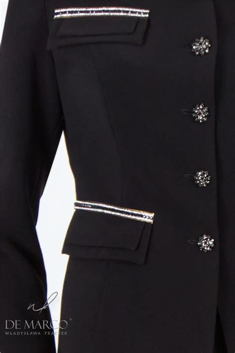 Ponadczasowa Elegancka Garsonka Damska Idealna Na Przyjęcie Spotkanie