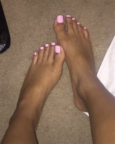 52 Black Women Feet Ideas Womens Feet Pretty Toes Pretty Toe Nails