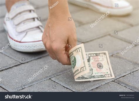 Finding Money On The Ground