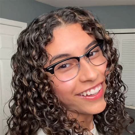 Jenny Hoyos Original Sound Tiktok