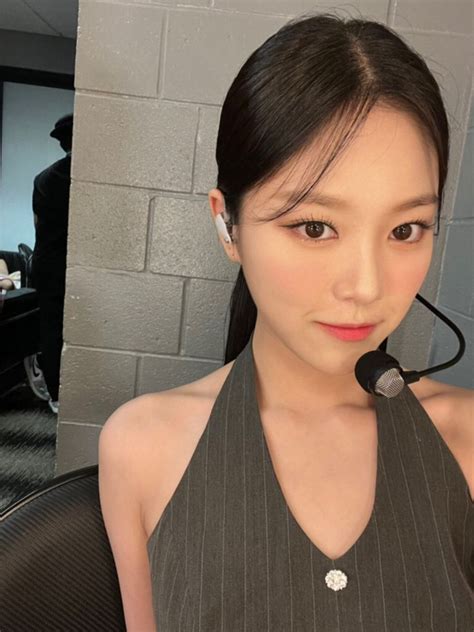 Loona On Fab For Free🦋 On Twitter Fab Kim Chuu Loona