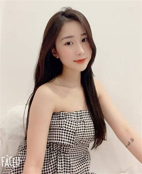 Lộ clip Tiktoker Tiểu Hý cùng bạn trai phút làm chuyện ấy