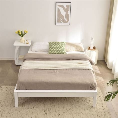 Better Home Products Stella Solid Pine Wood Full Platform Bed Frame In
