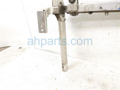 2016 Mercedes Gla250 Front Tie Bar Support Extension 246 620 00 19