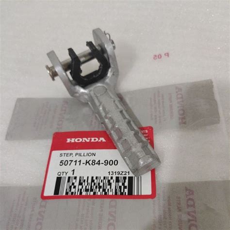 Footrest Foot Step Footstep Pilion Rear Pnp Right Or Left Honda Crf 150l Crf150l Original 1pcs