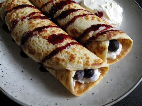 ‘mlyntsi Ukrainian Thin Pancakes Hirokos Recipes