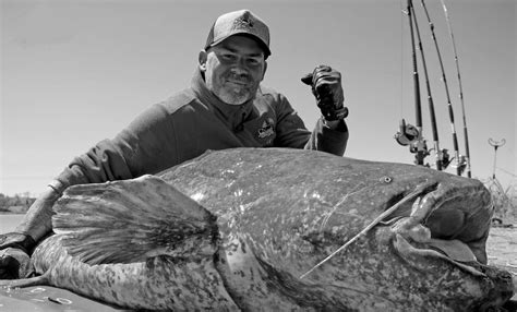 Zemřel Roman Matula Byl Ikonou české Sumcařiny Inrybar Cz