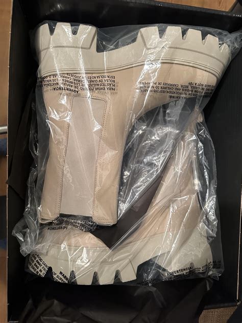 Reign Cream Is Actually Tan Rthursdayboot