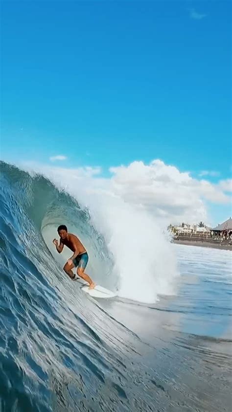 木村美海miu Kimura Gw中の海とトレーニング。 今やれる事を全力で、今日が最高の1日だったと言える様に頑張ろう🔥 📸 Andreryu Eeediessurf