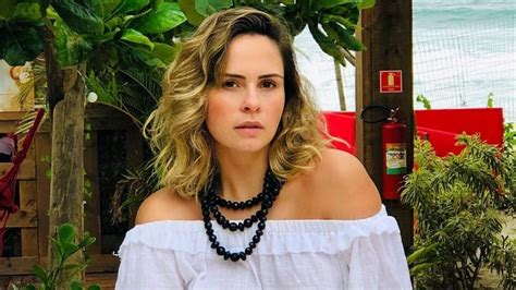 Ana Paula Renault Investe Em Famoso Durante Gravação De Tv