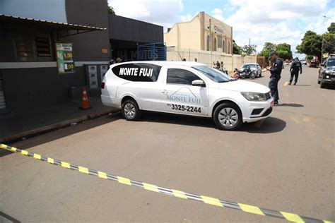 Rapaz Assassinado A Tiros Em Oficina De Motos Em Campo Grande
