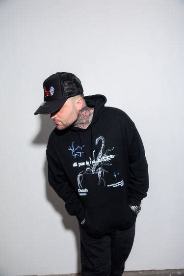 Dutchmelrose