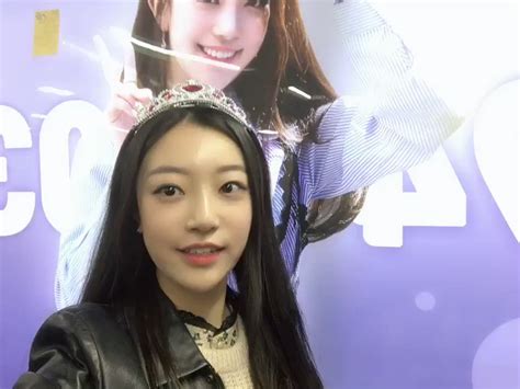 58 Best Twitter Sonamoo Sumin Images On Pholder 3월3일 되자마자 생일 축하해 주셔서 감사해요🙏🏻저 이따가 오후4시~5시 사이에