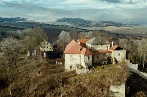 Hrad Opálka Kudy Z Nudy