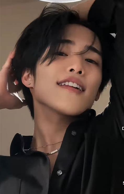 Pin By Kassie On Quick Saves Cute Japanese Boys Cute Japanese Guys