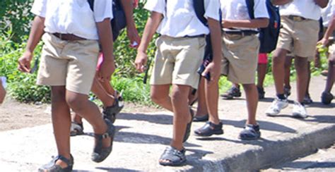 Start Time For Schools Remains At 8am But Students Are Accepted In