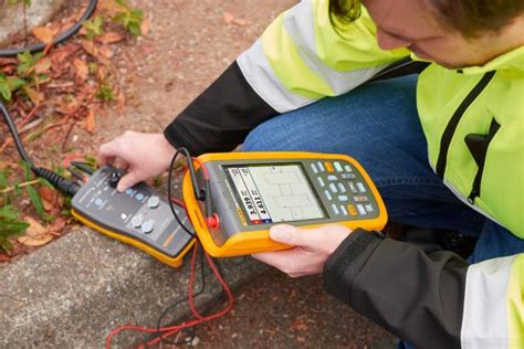 Emobility Tools Kit Fev100 125b Scopemeter 87v Fluke