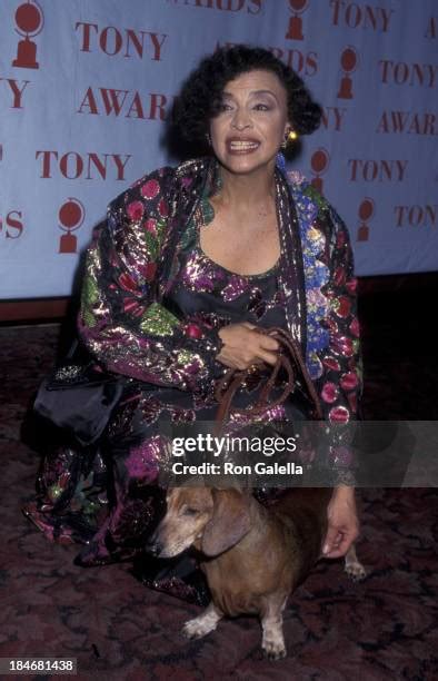 Gloria Foster Photos And Premium High Res Pictures Getty Images