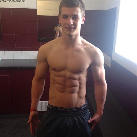 Image Reblogged From Ldnguysworld Hottesttwinksandhunks On Tumblr