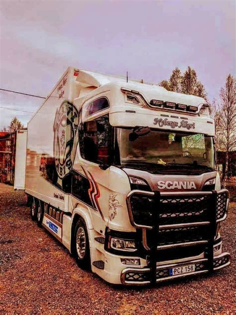 14 Best Trucks And Girls Images On Pinterest Trucks Cars And Truck