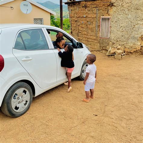 Likhona Mahlathi