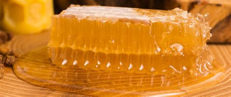 Bee Propolis Sunny Within