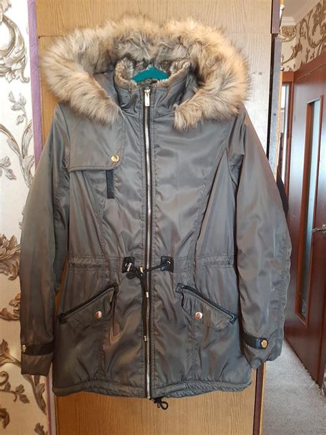 Жіноча куртка парка — ціна 280 грн у каталозі Парки Купити жіночі речі за доступною ціною на