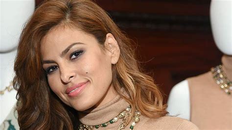 Eva Mendes Eats This Same Meal For Lunch And Dinner Every Day Hello