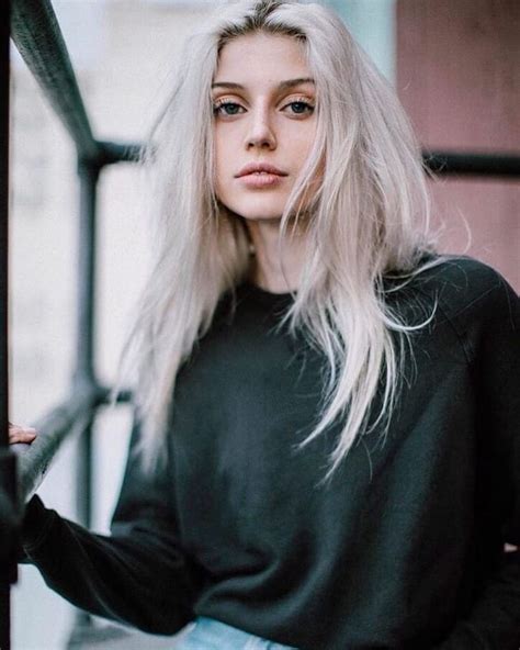 Picture Of Nora Oneil Bleach Blonde Hair Styles Blonde