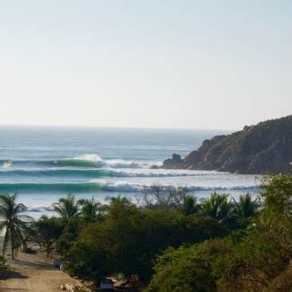 13 Best Surfing Destinations In Mexico 2025