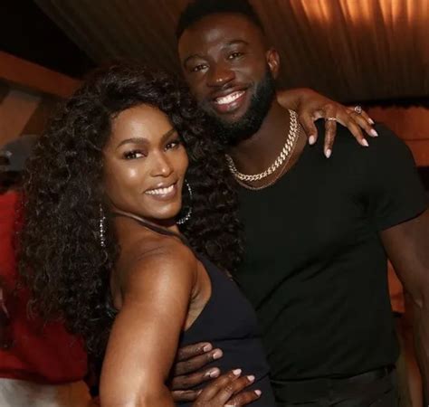 Sinqua Walls Wife Age Height Weight Career Net Worth And More