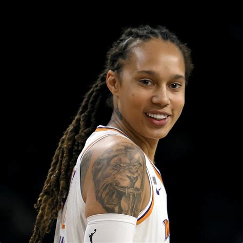 Brittney Griner Makeup