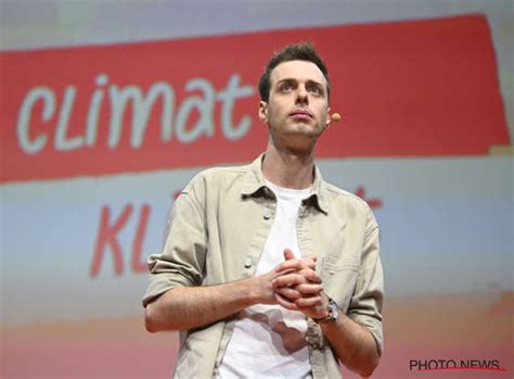 Jos Dhaese Hij Bereidt Een Oorlog Tegen China Voor