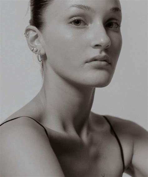 Iso Model Management Female