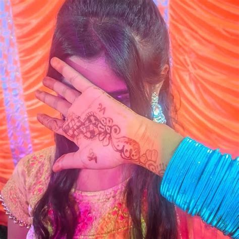 ♡ シᴄᴜᴛᴇ ɢɪʀʟ シ ♡ Missvanshika8945 • Threads Say More