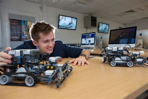 computer science bsc hons cyber security pathway courses university of liverpool