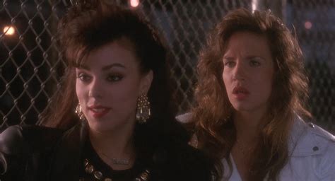 Debi Mazar