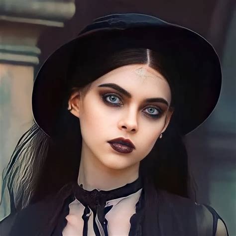 𝔽𝔸𝕋𝕀𝕄𝔸〄࿐ Fofa 2001 • Threads Say More